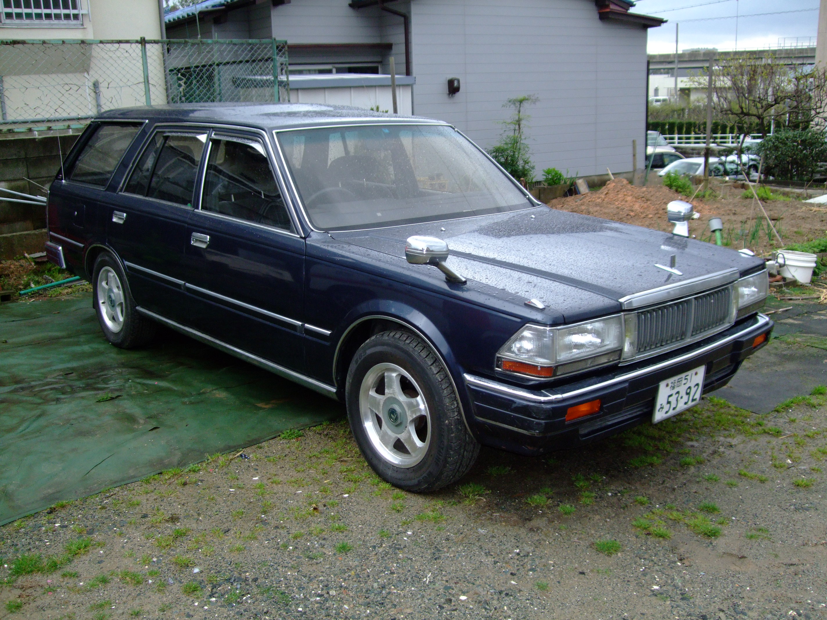 Y30セドリックワゴン｜Car For Sale｜旧車、レストアなら九州、福岡のHARFEE'S